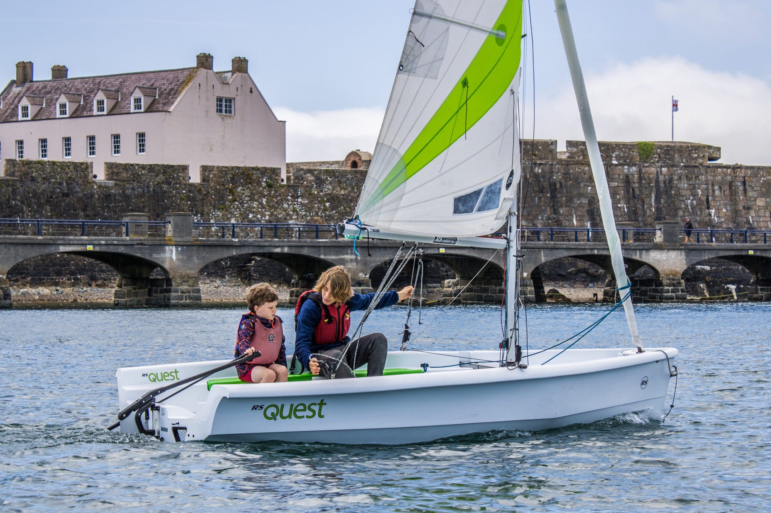 Beginner Dinghy Sailing (full days) | Guernsey Sailing Trust